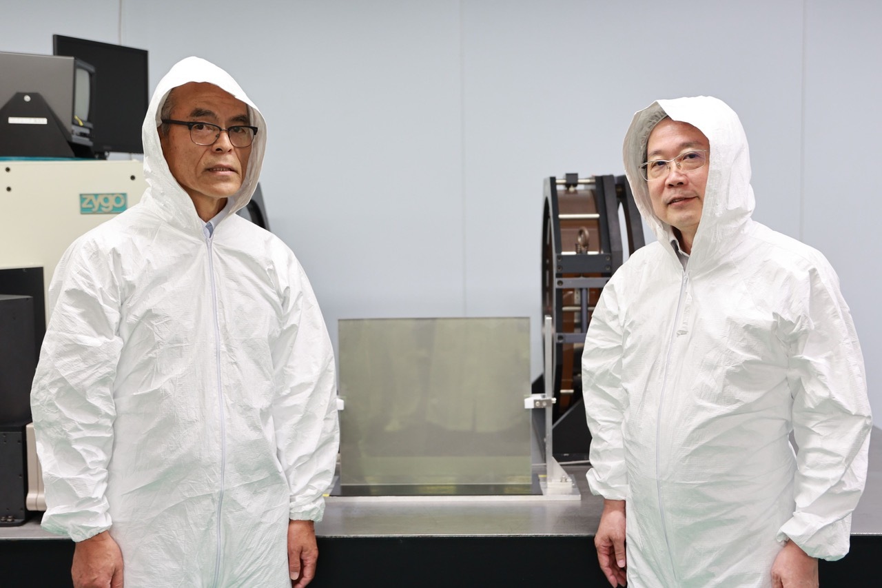 Large Deformable Mirror Introduced to LFEX Laser through industry ...